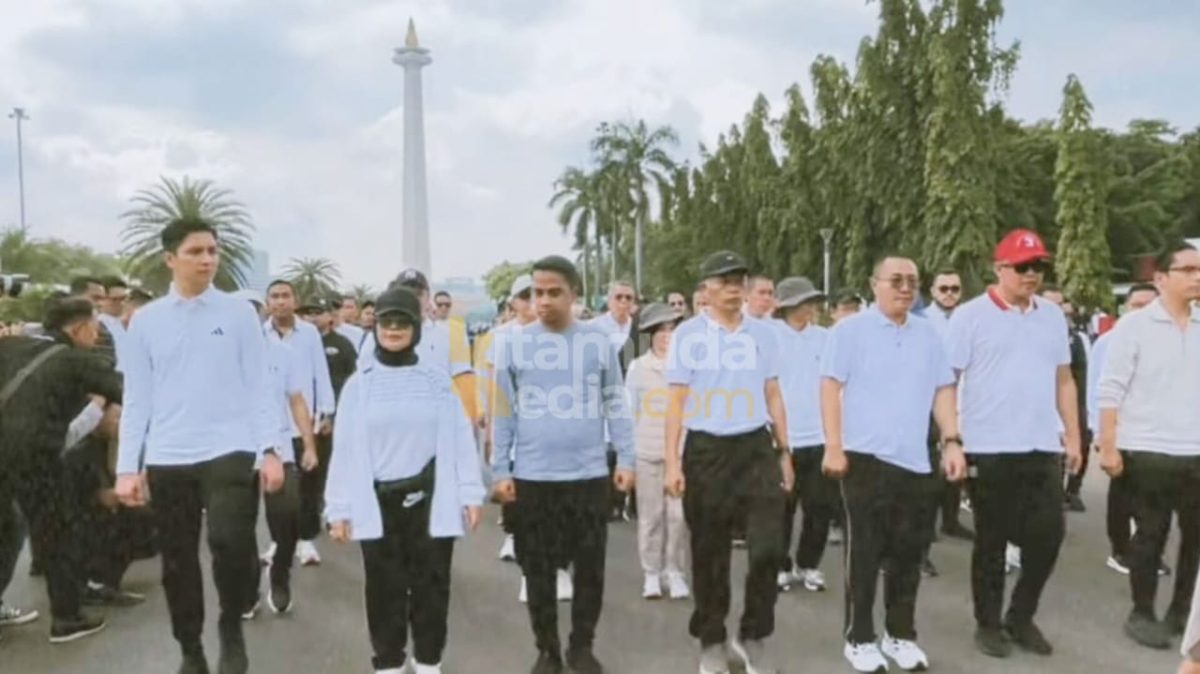 Dua Hari Lagi Dilantik, Neni dan Agus Haris Latihan di Monas ...