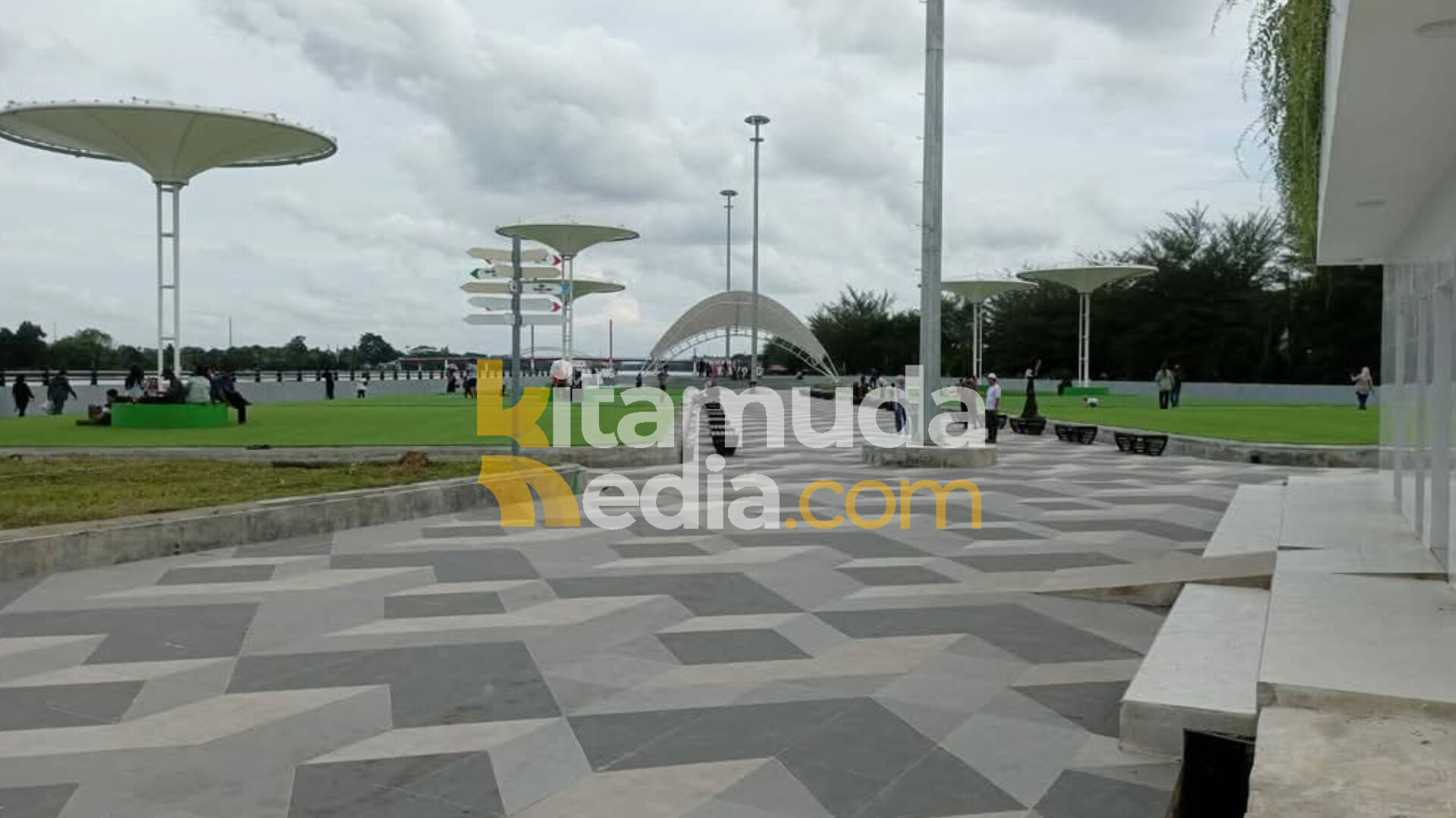 Taman Tanjong Resmi Dibuka, Ikon Baru Kota Tenggarong untuk Wisata dan ...